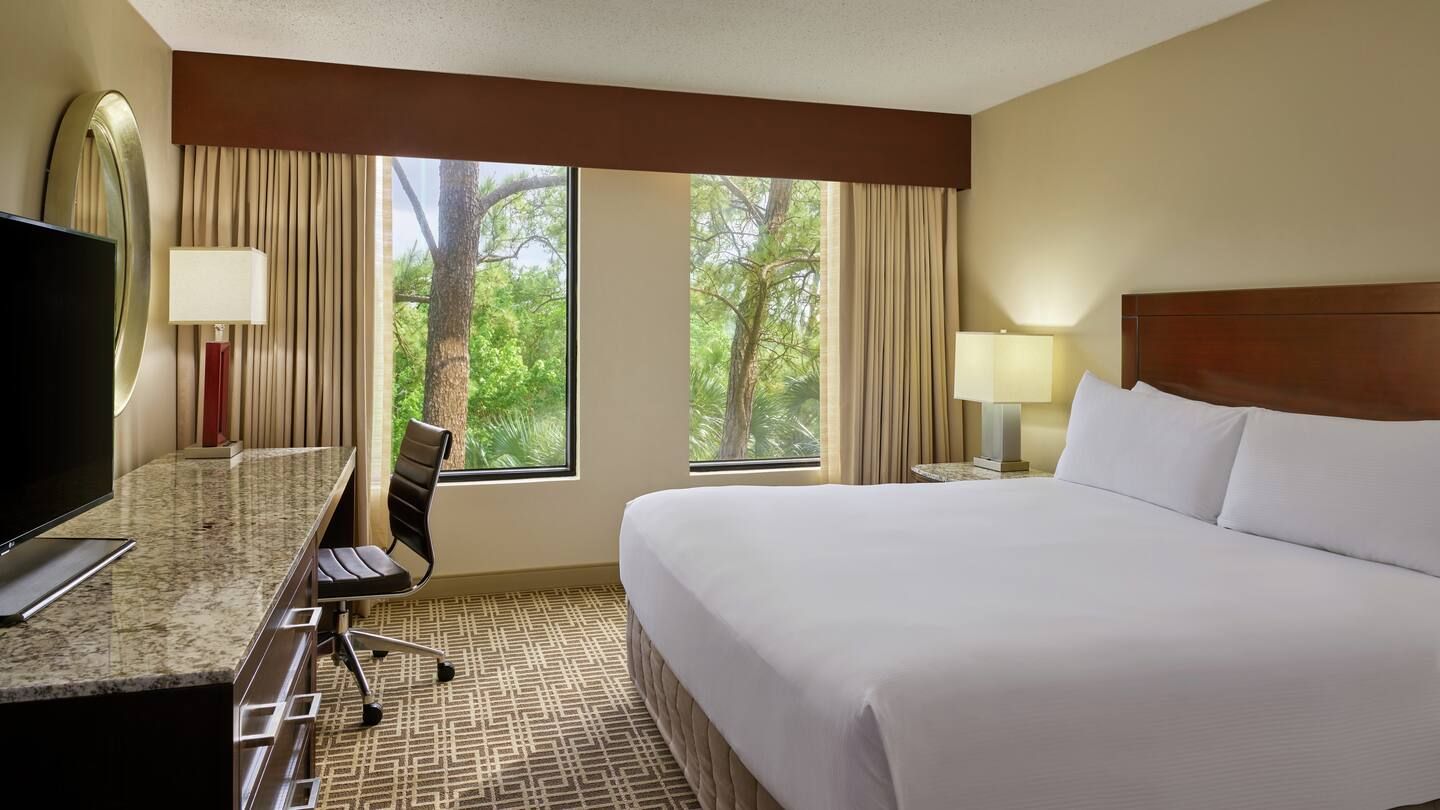 Travel Agent Exclusives - DoubleTree By Hilton Houston At Bush ...